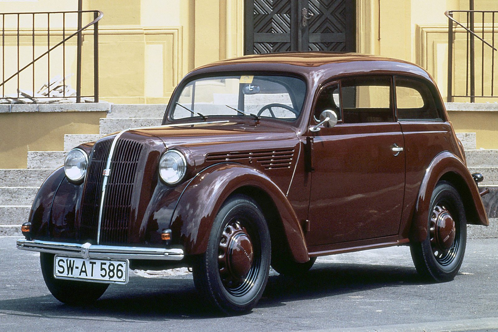 Opel: 120 anni di auto, ecco i modelli storici | AutoToday.it